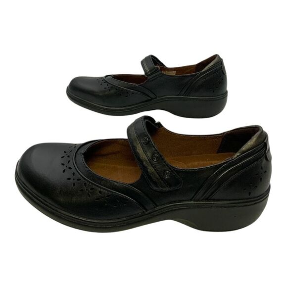 Aravon | Shoes | Aravon Dollyar Mary Jane Flat Black Leather Us Womens ...